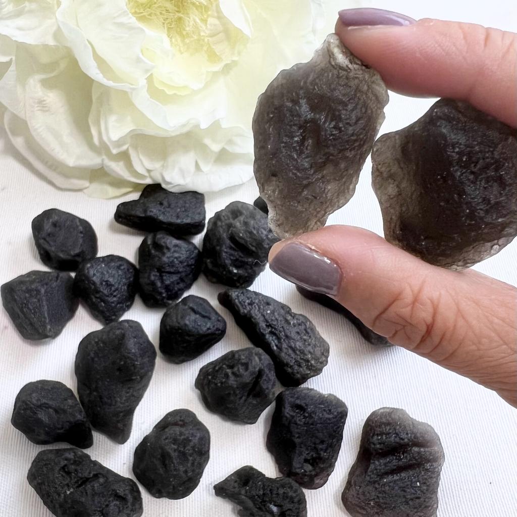 Tektite – True North Crystal Inc.
